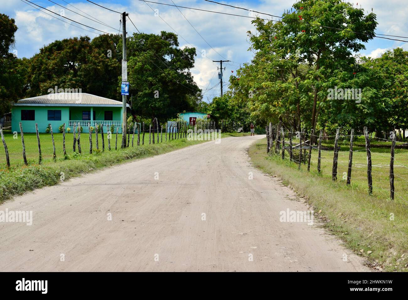 Crooked tree village belize hi-res stock photography and images - Alamy