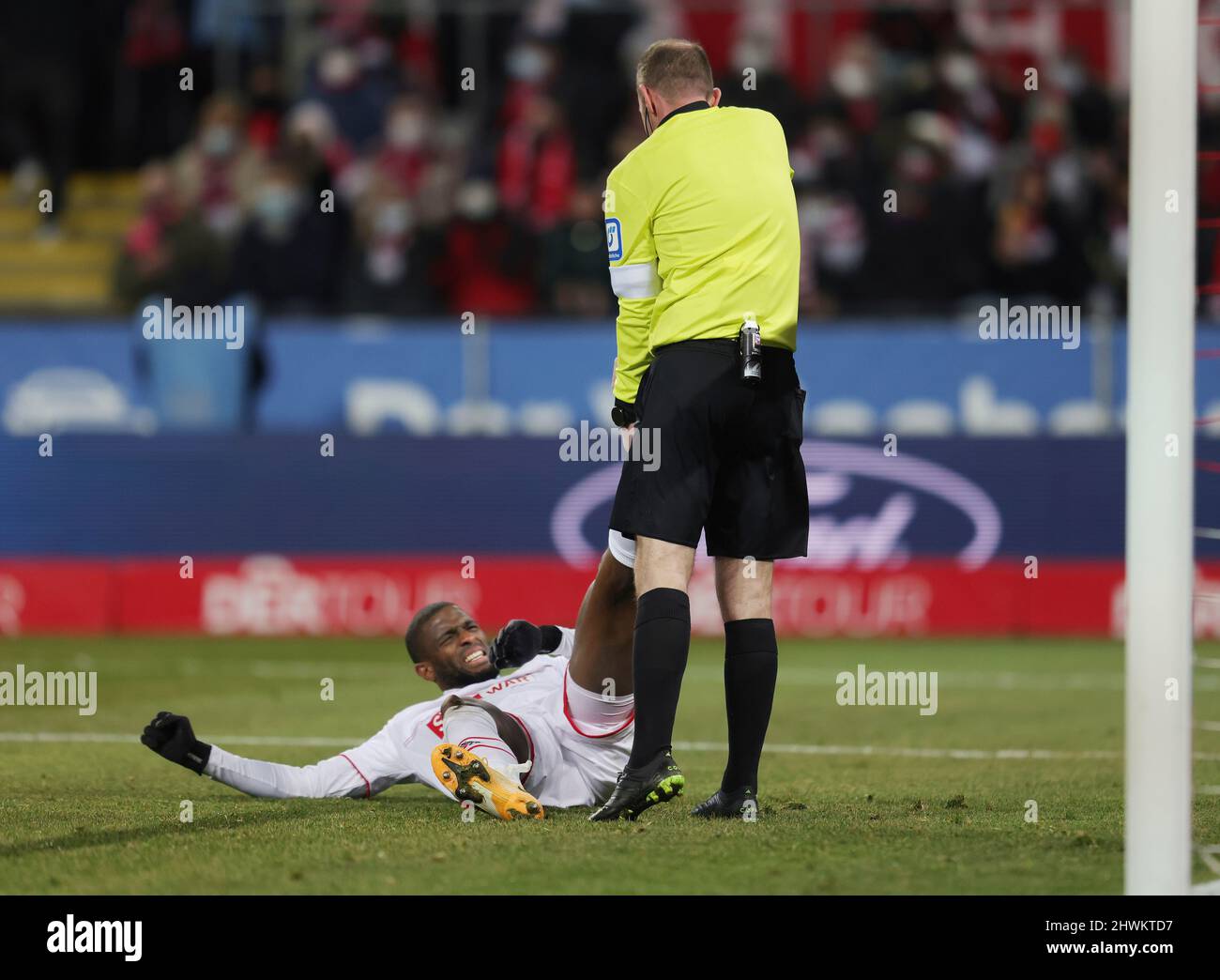 Anthony calf hi-res stock photography and images - Alamy