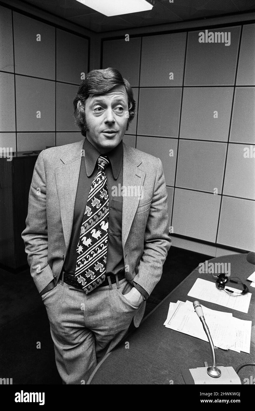 Michael aspel 1970's hi-res stock photography and images - Alamy