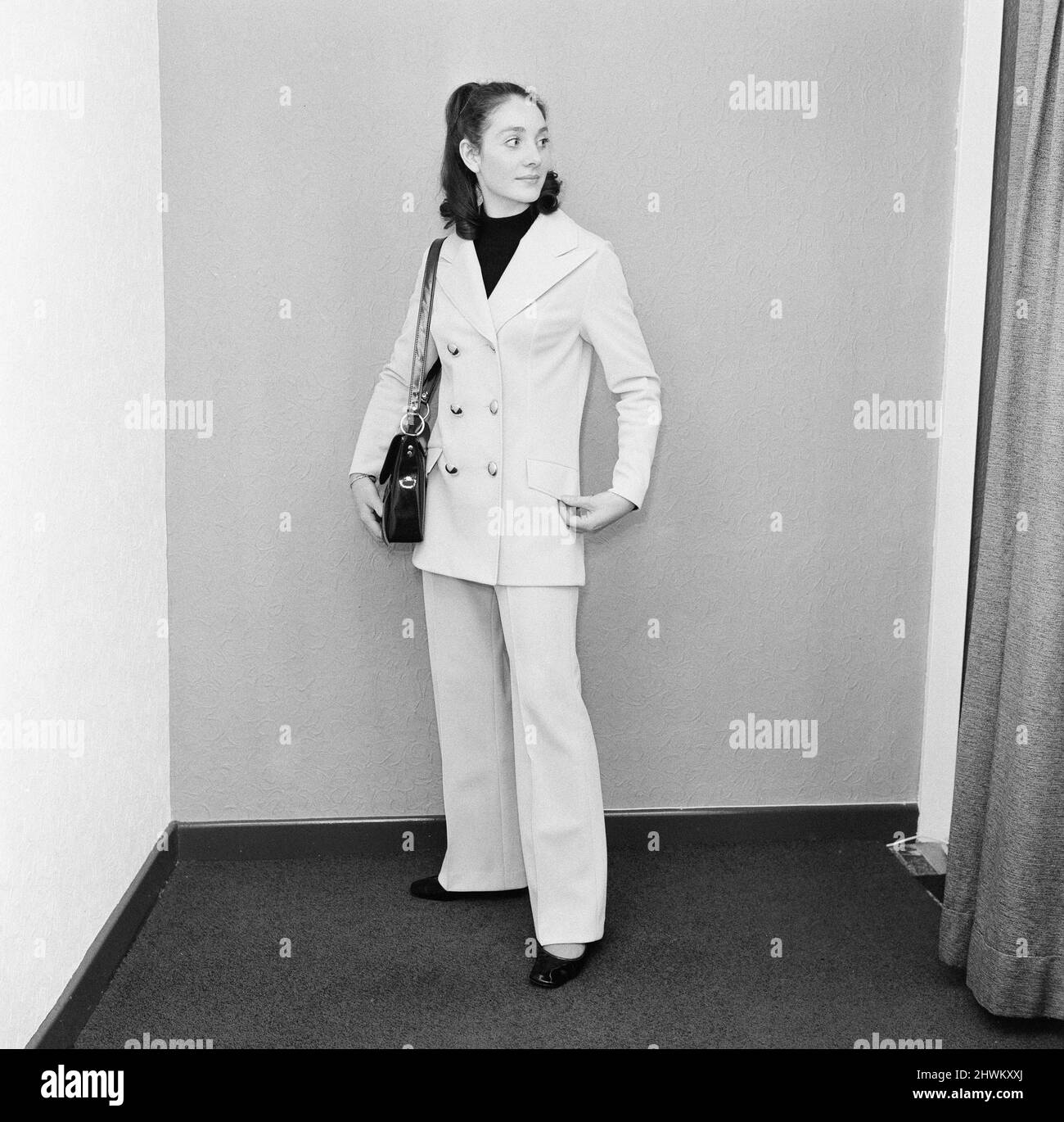 Matching trouser suit hi-res stock photography and images - Alamy