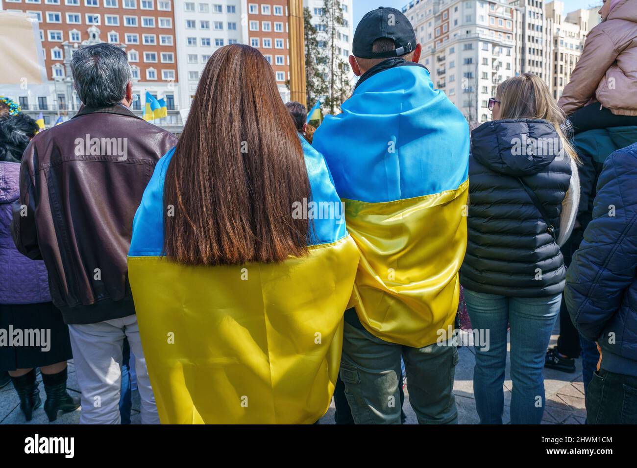 Flags draped over shoulders hi-res stock photography and images - Alamy