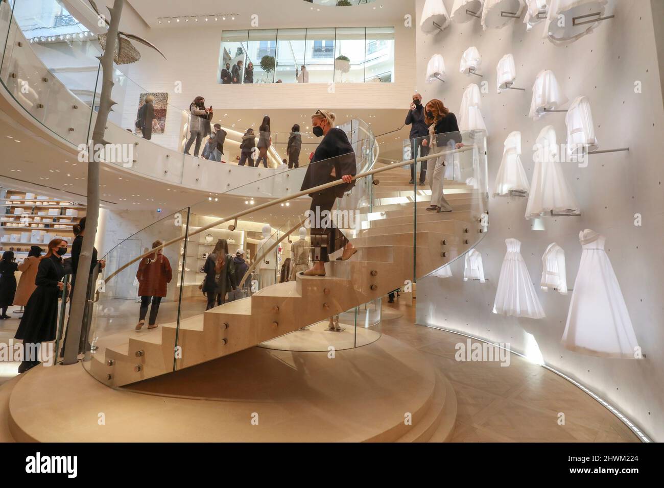 THE DIOR FLAGSHIP OPENS IN PARIS AVENUE MONTAIGNE Stock Photo - Alamy