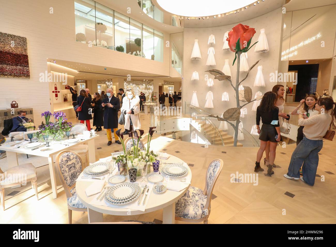 THE DIOR FLAGSHIP OPENS IN PARIS AVENUE MONTAIGNE Stock Photo - Alamy
