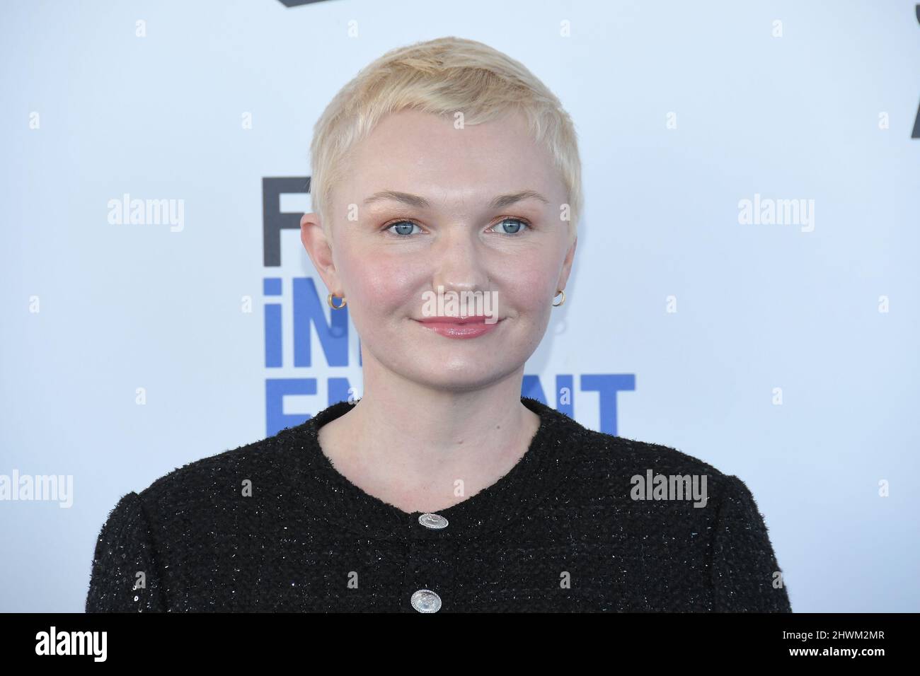 Nicole Riegel arrives at the 2022 Film Independent Spirit Awards held ...