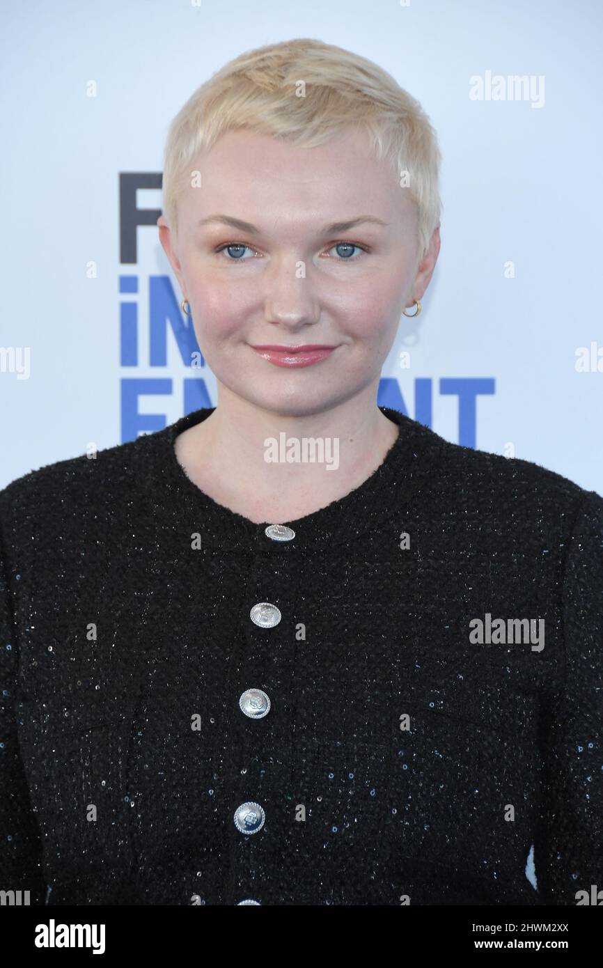 Los Angeles, USA. 06th Mar, 2022. Nicole Riegel arrives at the 2022 ...