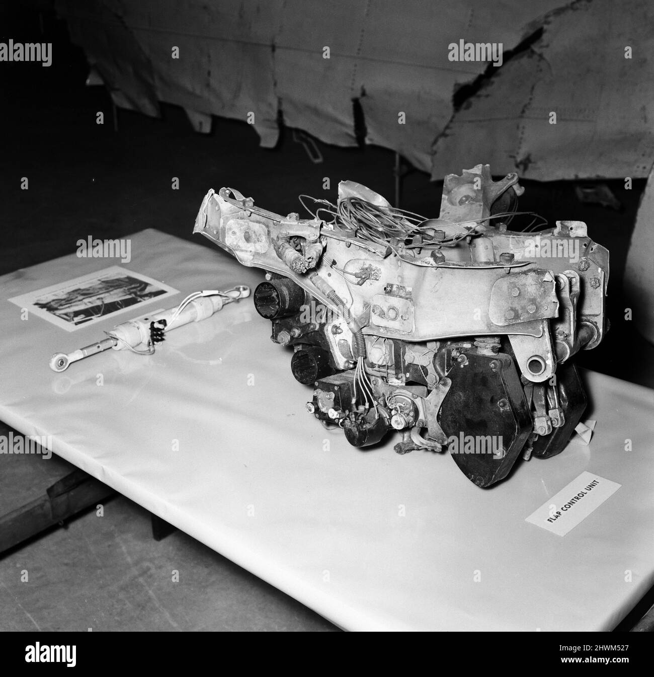 Inquiry into the Staines Air Disaster. The wreck of British European ...