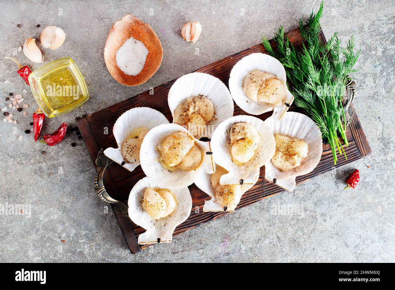 Pecten jacobaeus hi-res stock photography and images - Alamy