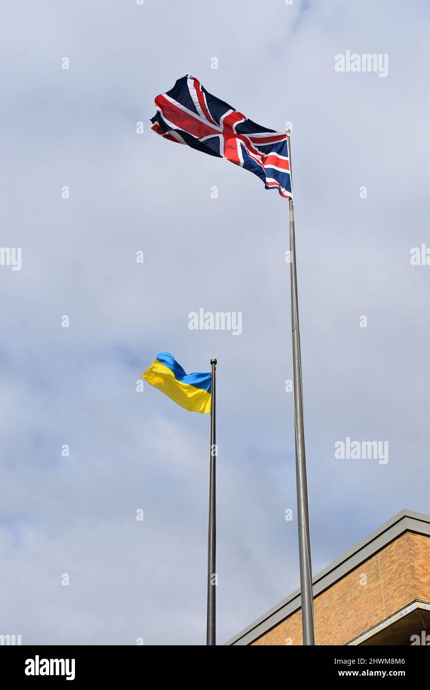 Milton keynes council office hi-res stock photography and images - Alamy