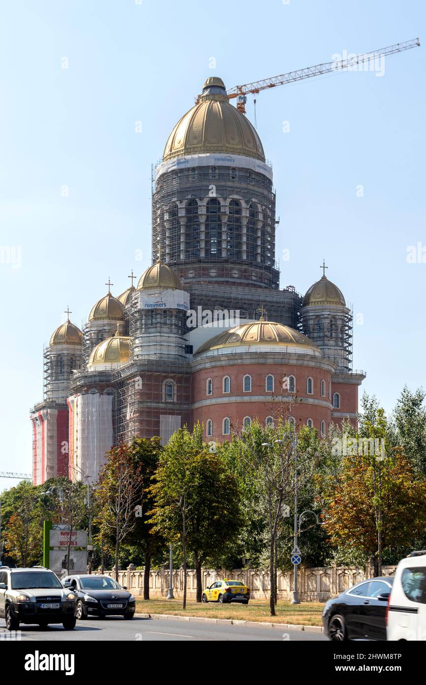 BUCHAREST, ROMANIA - AUGUST 16, 2021: The Biggest Orthodox church in ...