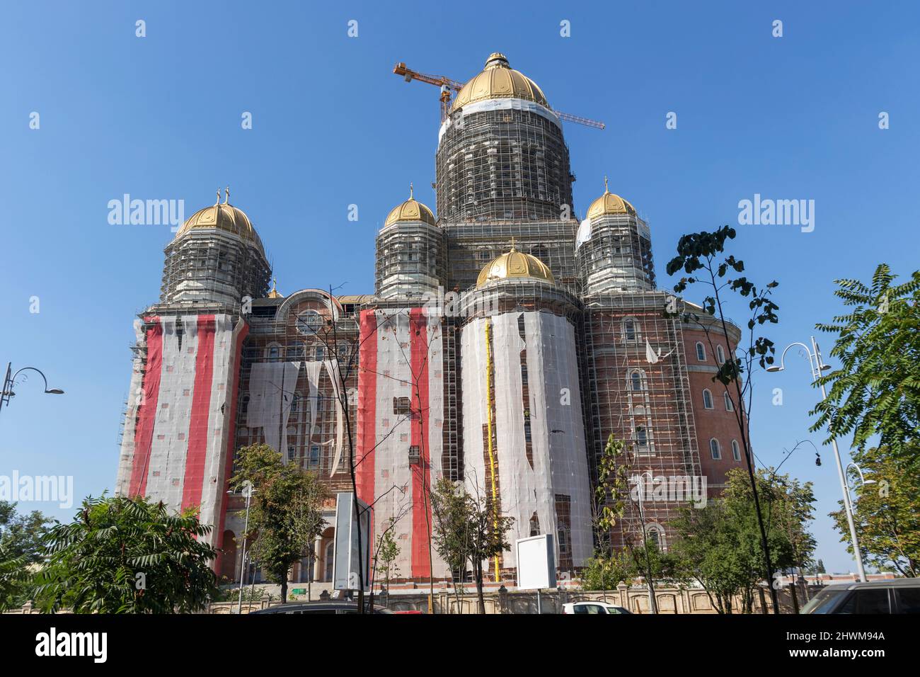 BUCHAREST, ROMANIA - AUGUST 16, 2021: The Biggest Orthodox church in ...