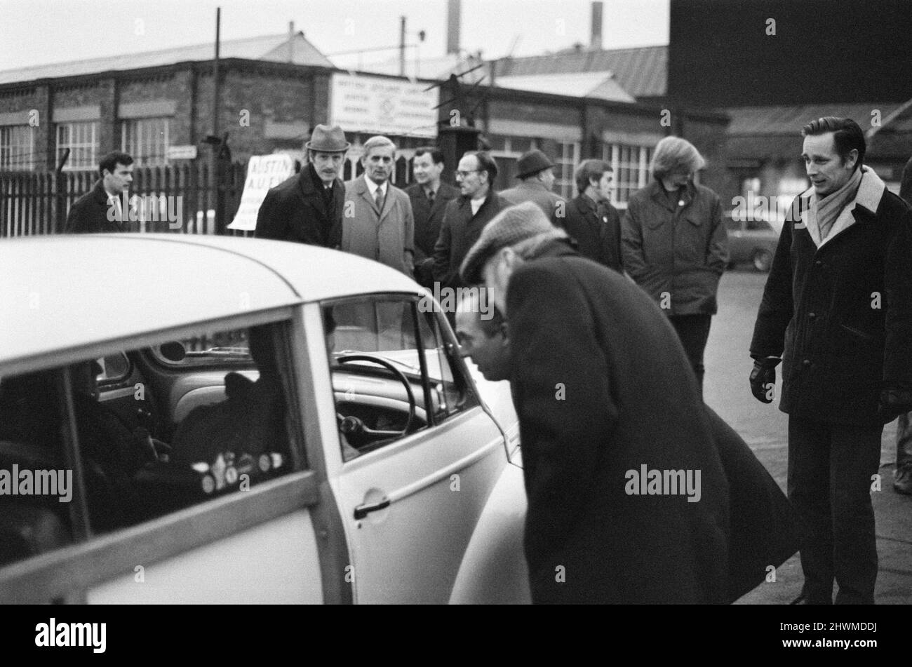 Strike action at Longbridge, in support of the first official one day ...