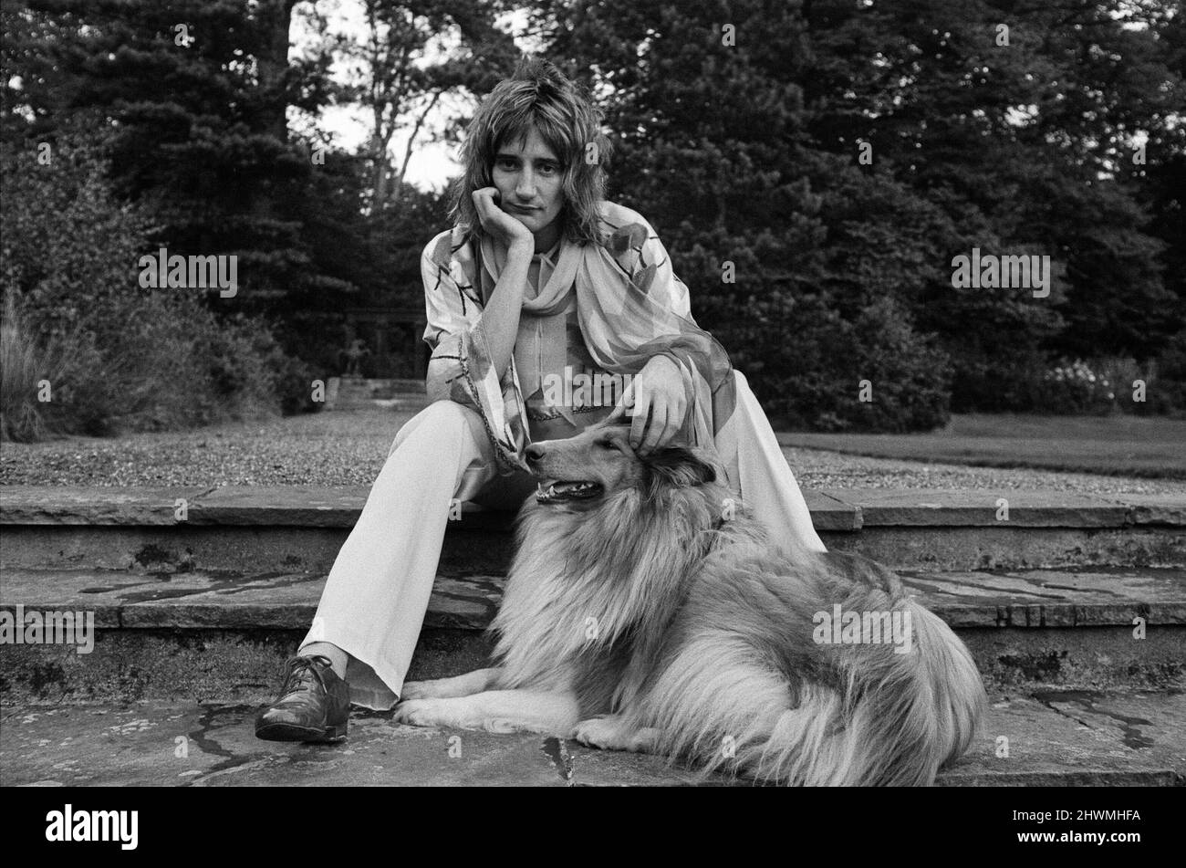 Rod stewart singer 1973 hi-res stock photography and images - Alamy