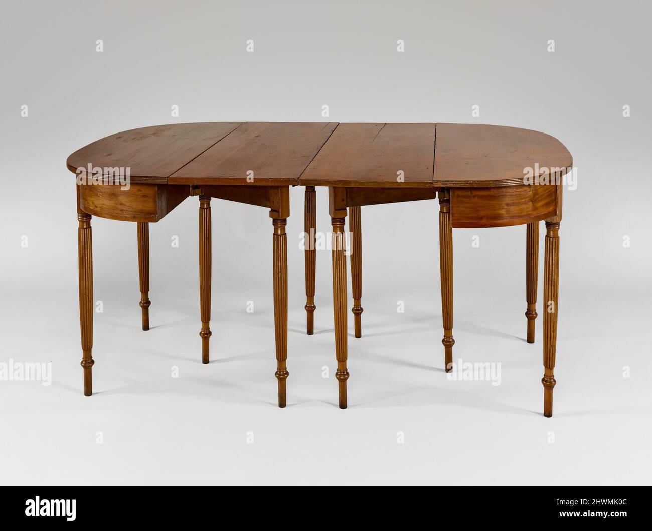 Collection of detailed tables hi-res stock photography and images - Alamy