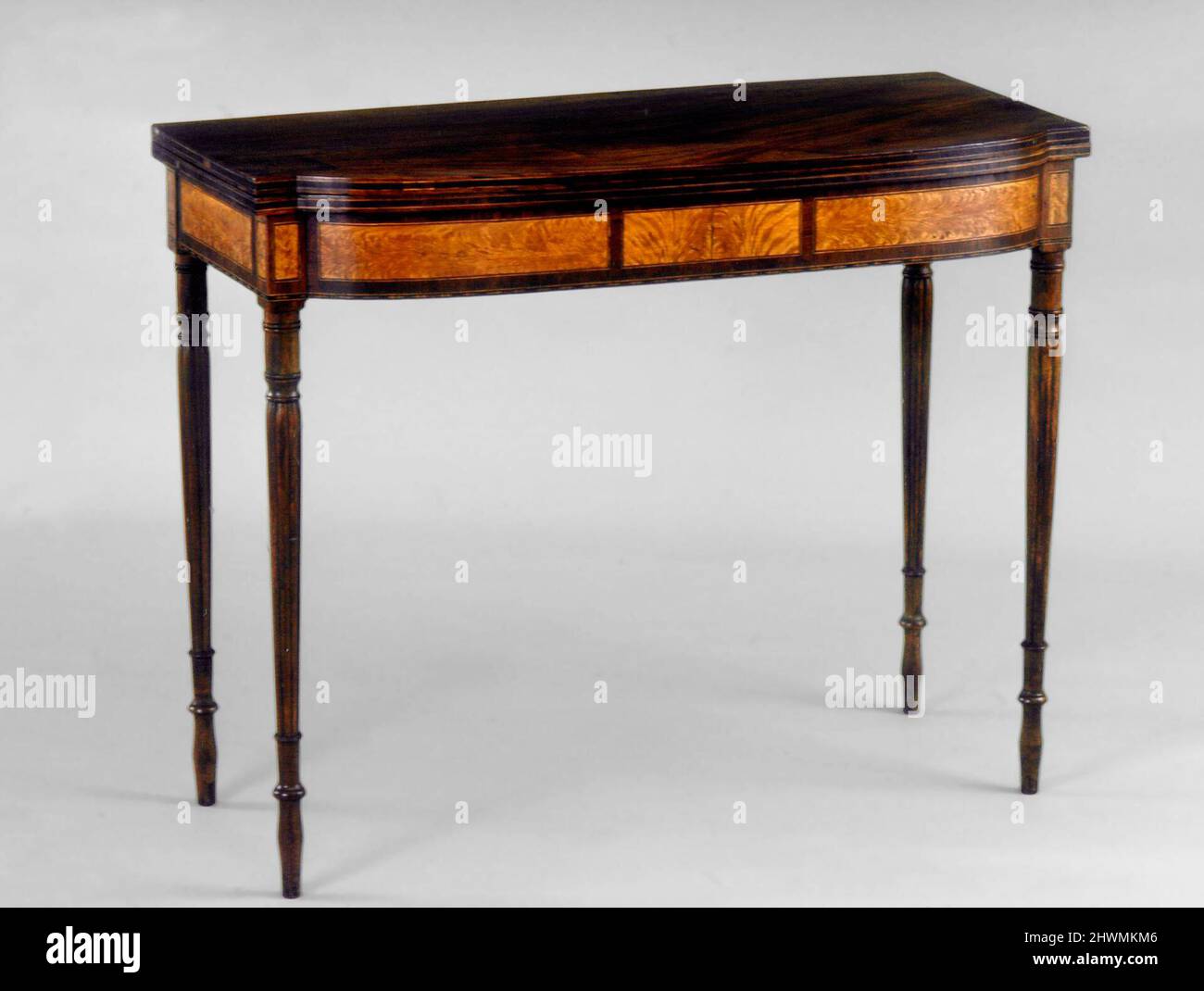 Card tables hi-res stock photography and images - Alamy