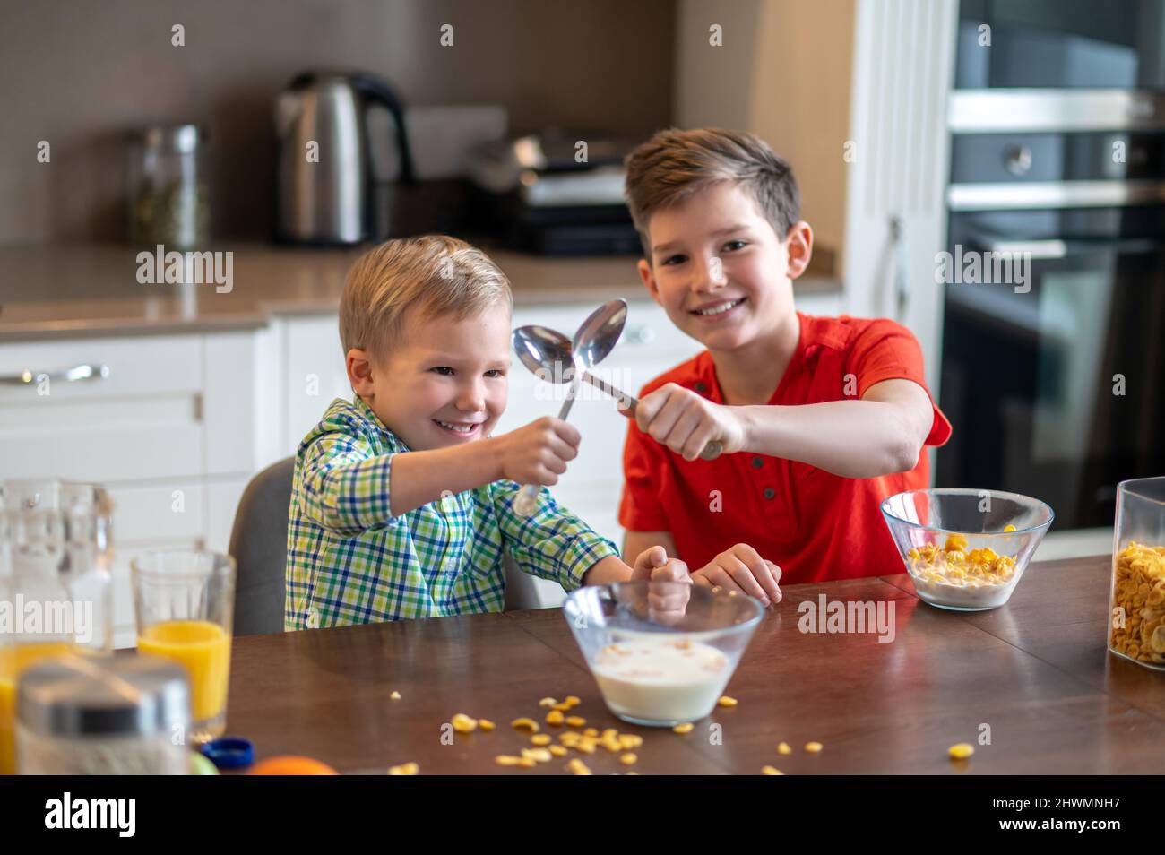 Child enjoying cereal milk hi-res stock photography and images - Alamy