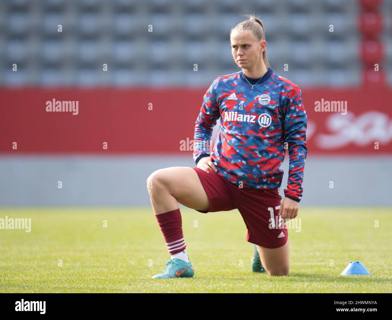 Klara Bühl (17 FC Bayern München during the Flyeralarm Frauen ...