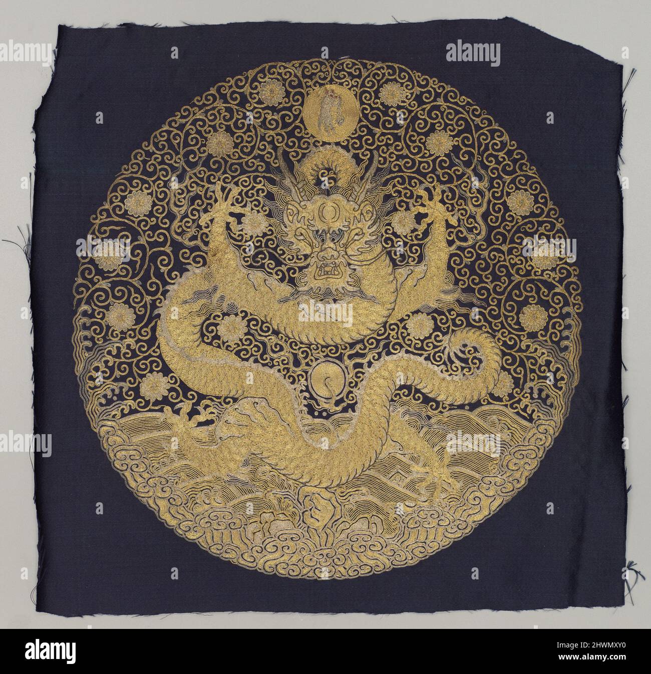 Roundel with Dragon for Imperial Robe Stock Photo - Alamy