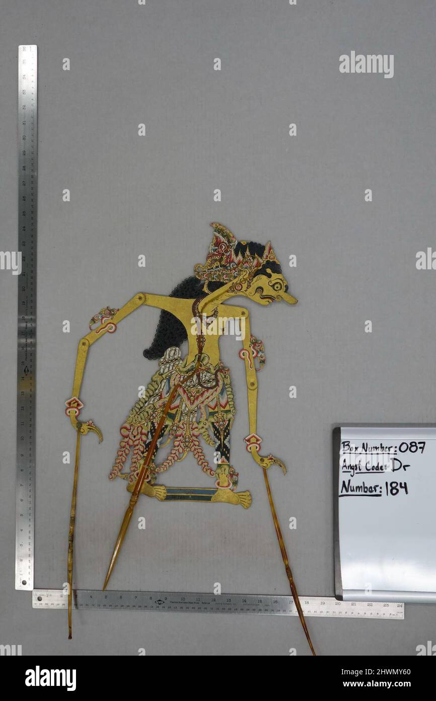 Shadow Puppet (Wayang Kulit) of Lesmana Mandra Kumara, from the set Kyai Drajat Stock Photo - Alamy
