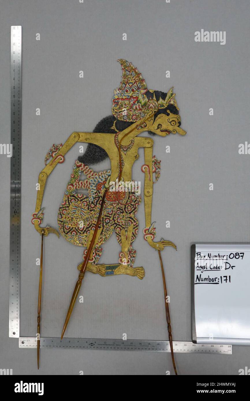 Shadow Puppet (Wayang Kulit) of Kurupati, from the set Kyai Drajat Stock Photo - Alamy