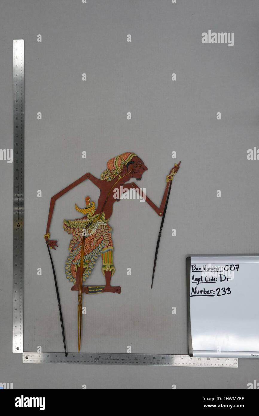 Shadow Puppet (Wayang Kulit) of Jonoloko, from the set Kyai Drajat Stock Photo - Alamy