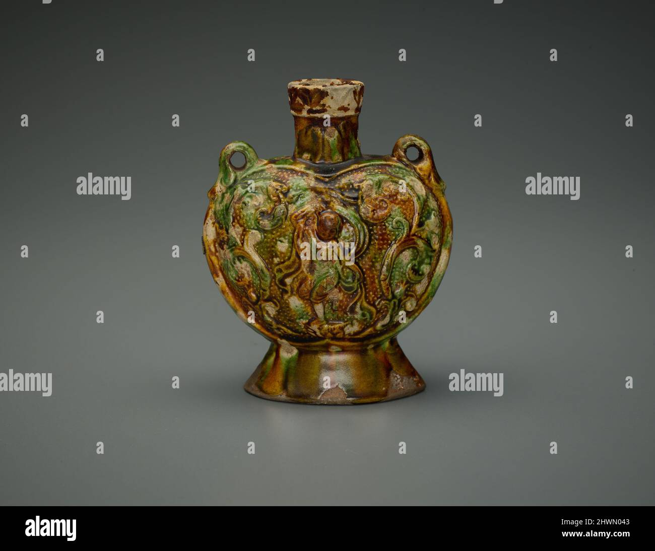 Flask with Dancer Performing Sogdian Whirl Stock Photo - Alamy