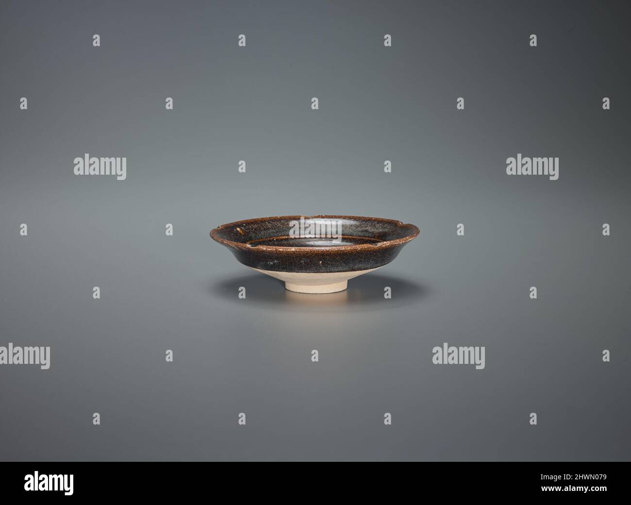 Bowl with Foliate Rim Stock Photo - Alamy