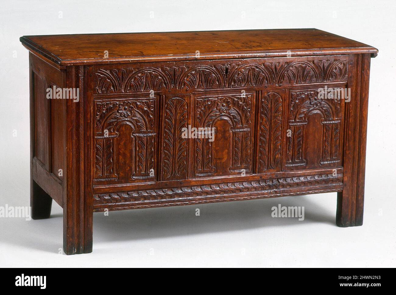 Chest maker hi-res stock photography and images - Alamy