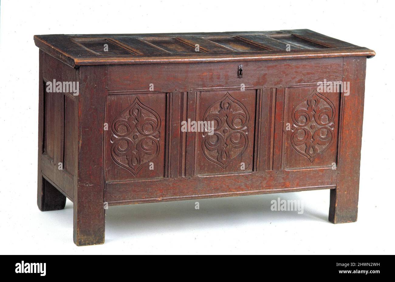 Chest storage hi-res stock photography and images - Alamy