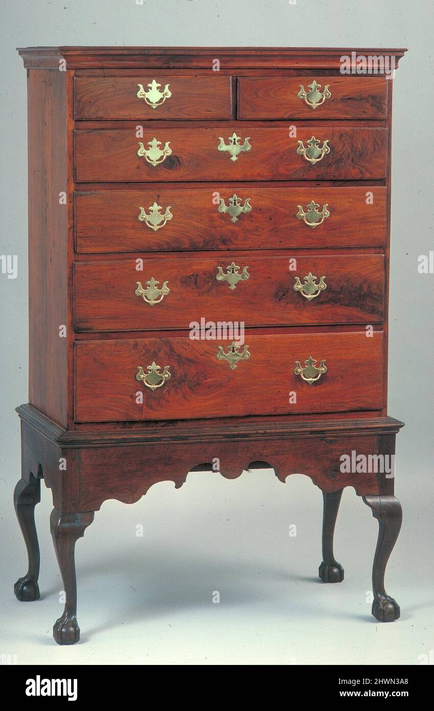 Chest frame hi-res stock photography and images - Alamy