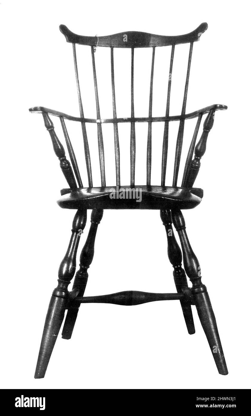 Comb back Windsor Chair Stock Photo - Alamy