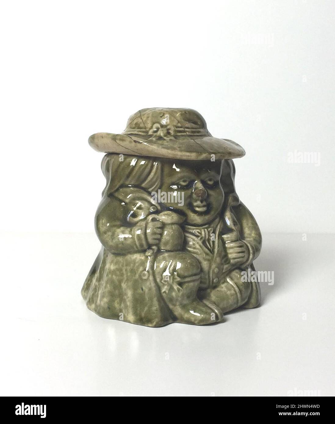 Toby snuff jar hi-res stock photography and images - Alamy