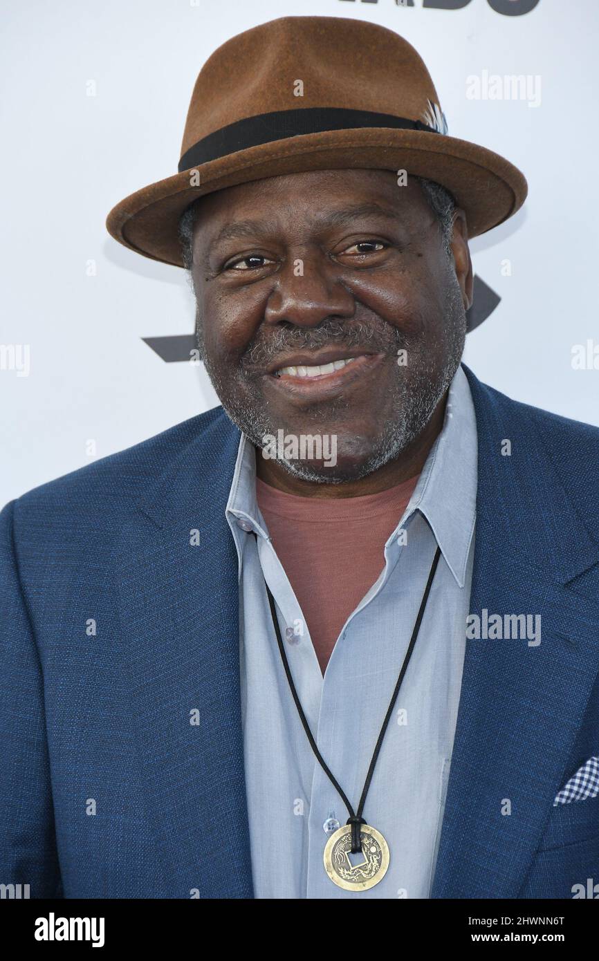 Frankie Faison arrives at the 2022 Film Independent Spirit Awards held ...