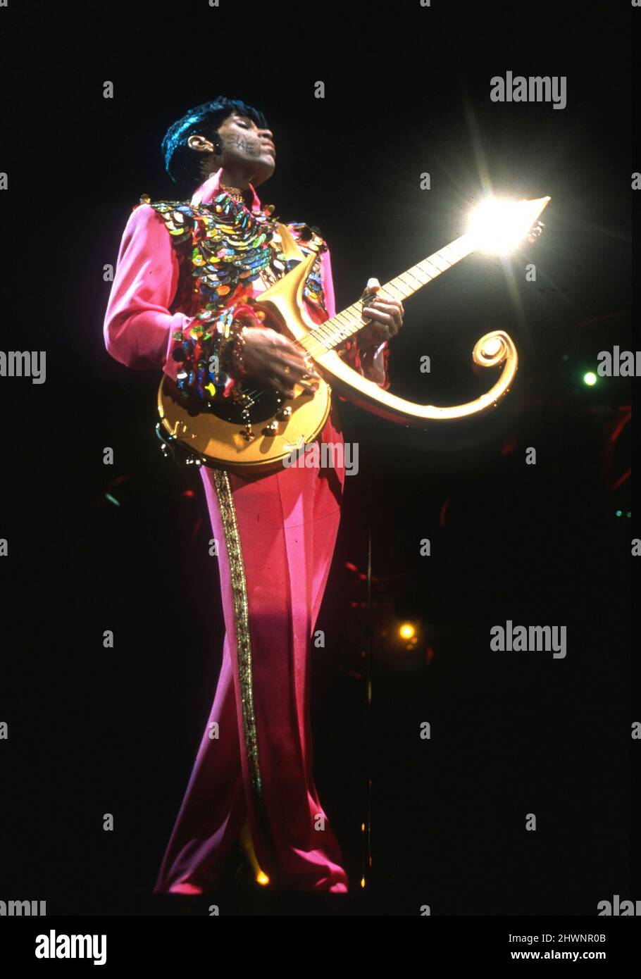 Prince performing on stage hi-res stock photography and images - Alamy