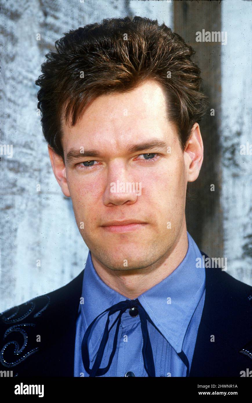 Randy Travis at the ACM awards in 1988 Credit: Ron Wolfson / Rock ...