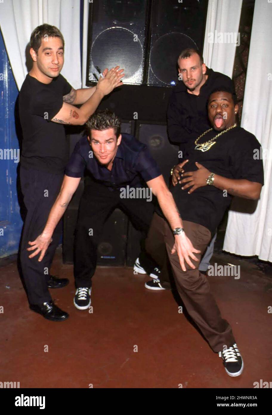 Sugar ray singer hi-res stock photography and images - Alamy