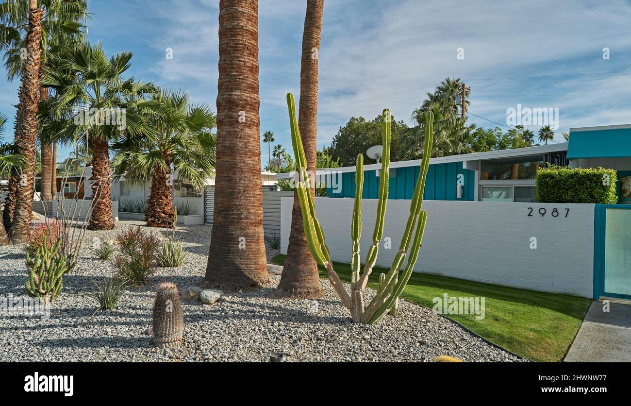 Palm Springs Mid Century Modern Stock Photo - Alamy
