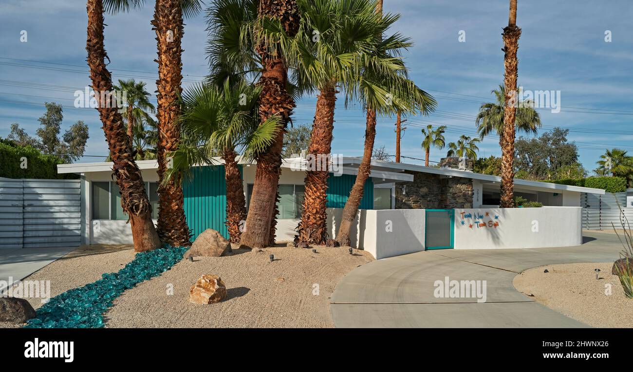 Palm Springs Mid Century Modern Stock Photo - Alamy