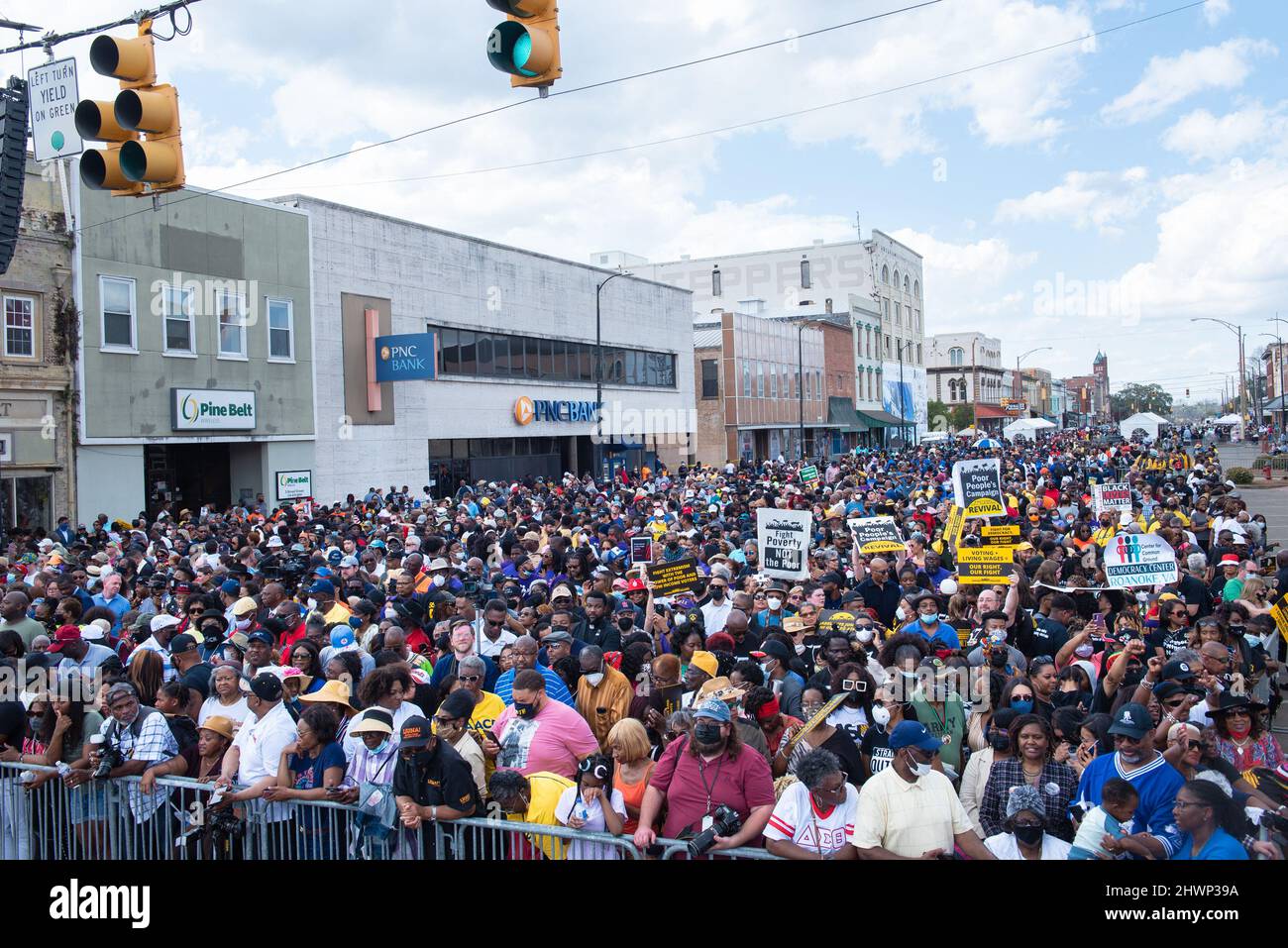 Crowd awaits the arrival of United States Vice President Kamala Harris ...