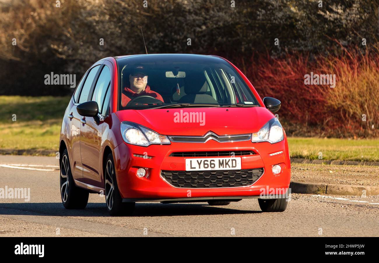 1200cc 2016 red Citroen C3 Stock Photo - Alamy