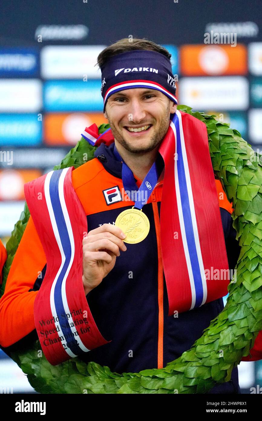 Thomas Krol (NED) during ceremony ISU World Speed Skating Championships ...