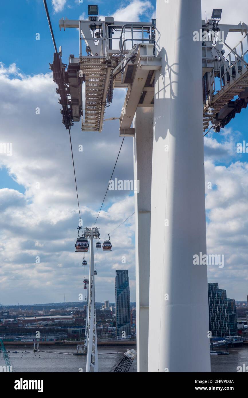 Emirates Air Line cable car Stock Photo - Alamy