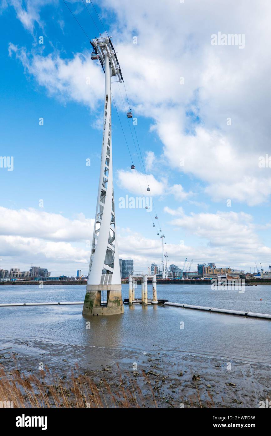 Emirates Air Line cable car Stock Photo - Alamy