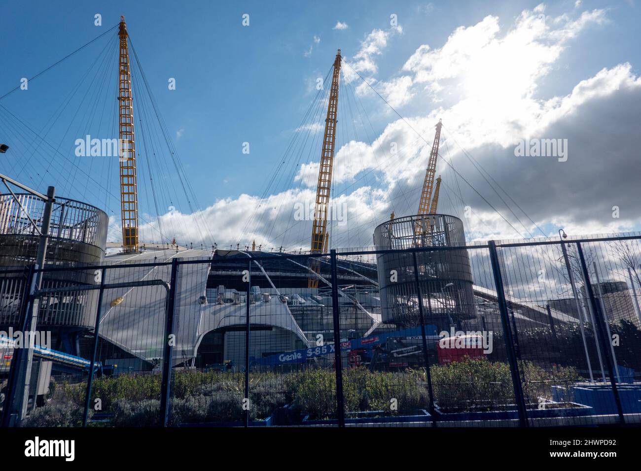damaged roof the O2 Arena Stock Photo - Alamy