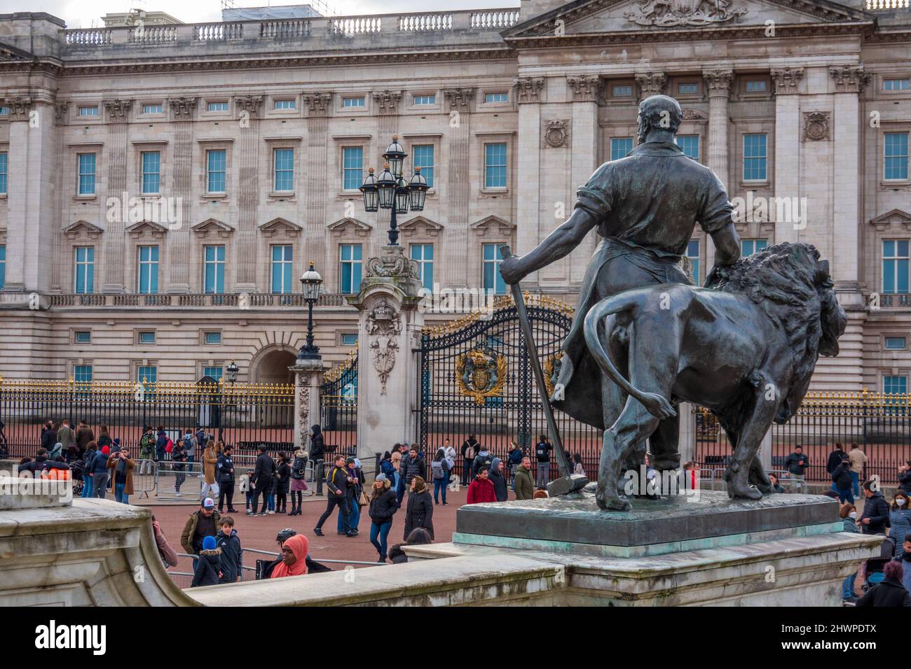 The Queen Victoria Memorial is located in front of Buckingham Palace Stock Photo - Alamy