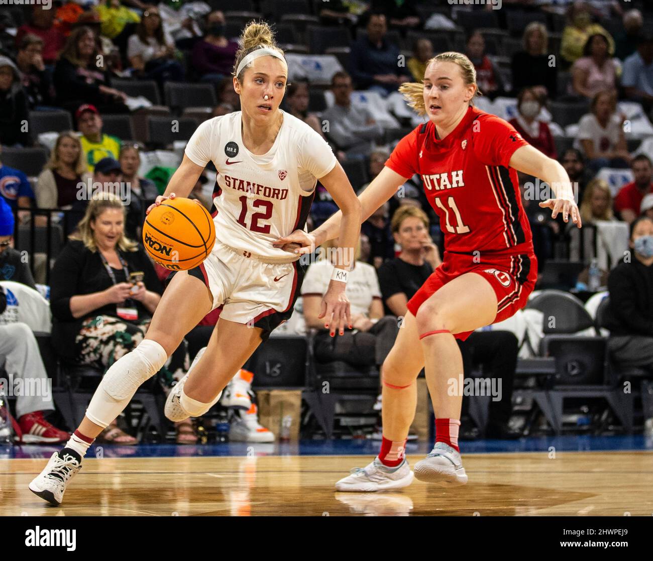 Mar 06 2022 Las Vegas, NV, U.S.A. Stanford guard Lexie Hull (12) drives ...