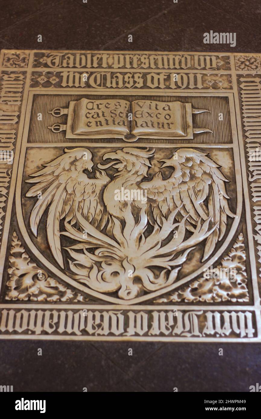 The University of Chicago emblem on the floor of the Reynolds Club ...