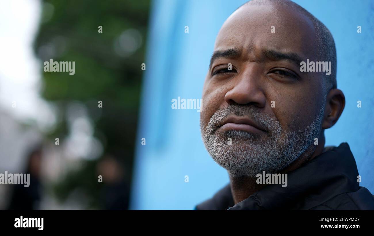 Serious older man portrait face close-up Stock Photo - Alamy