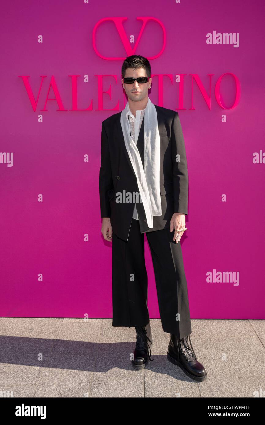 Marc Forne Paris Fashion Week - Women F/W 22-23 Valentino Fashion Show ...