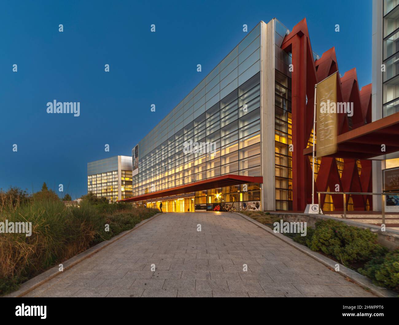 Human evolution museum hi-res stock photography and images - Alamy