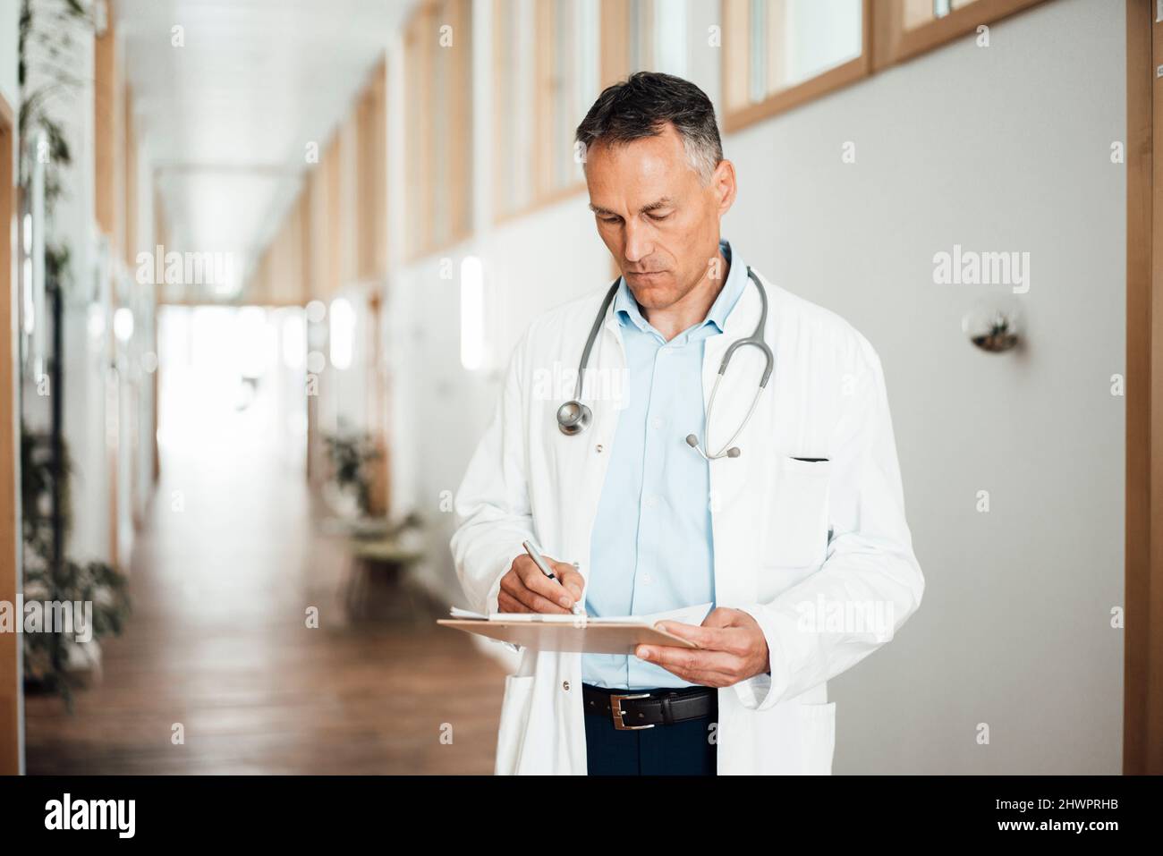 Hospital record hi-res stock photography and images - Alamy